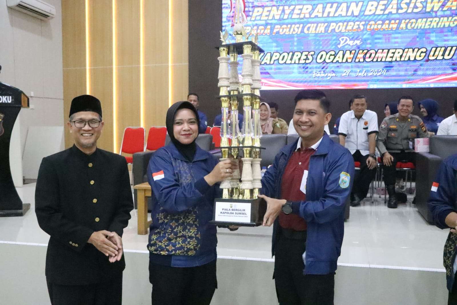 Kegiatan Pelepasan Dan Penampilan Pocil Polres Oku Dalam Rangka ... Kegiatan Pelepasan Dan Penampilan Pocil Polres Oku Dalam Rangka ...